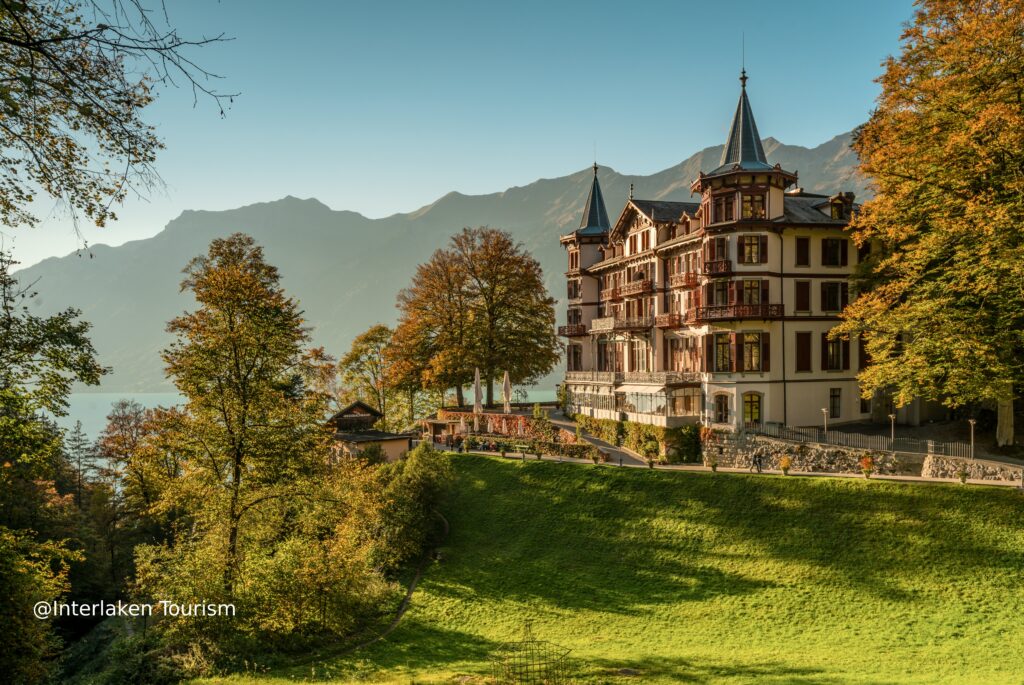 Tour to Interlaken with Boat Trip on Brienz Lake